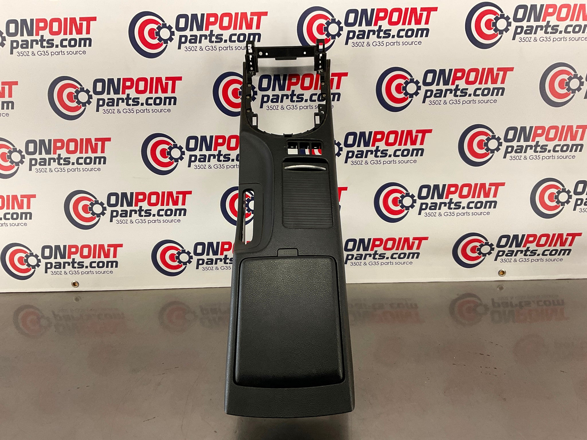 2006 Nissan 350Z Manual Center Console with Cubby and Hazards OEM 12BI ...